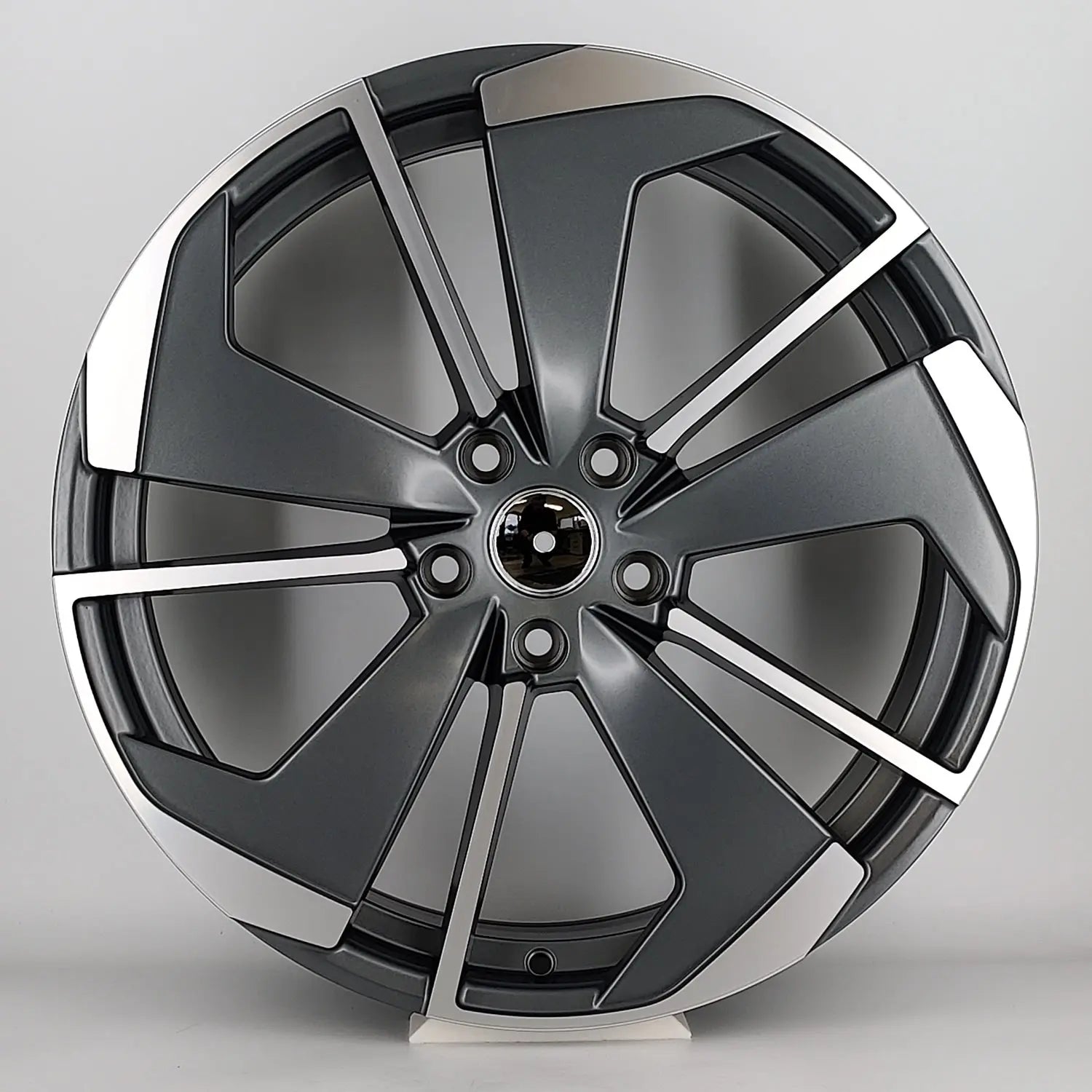 617 19"X8" 5X112