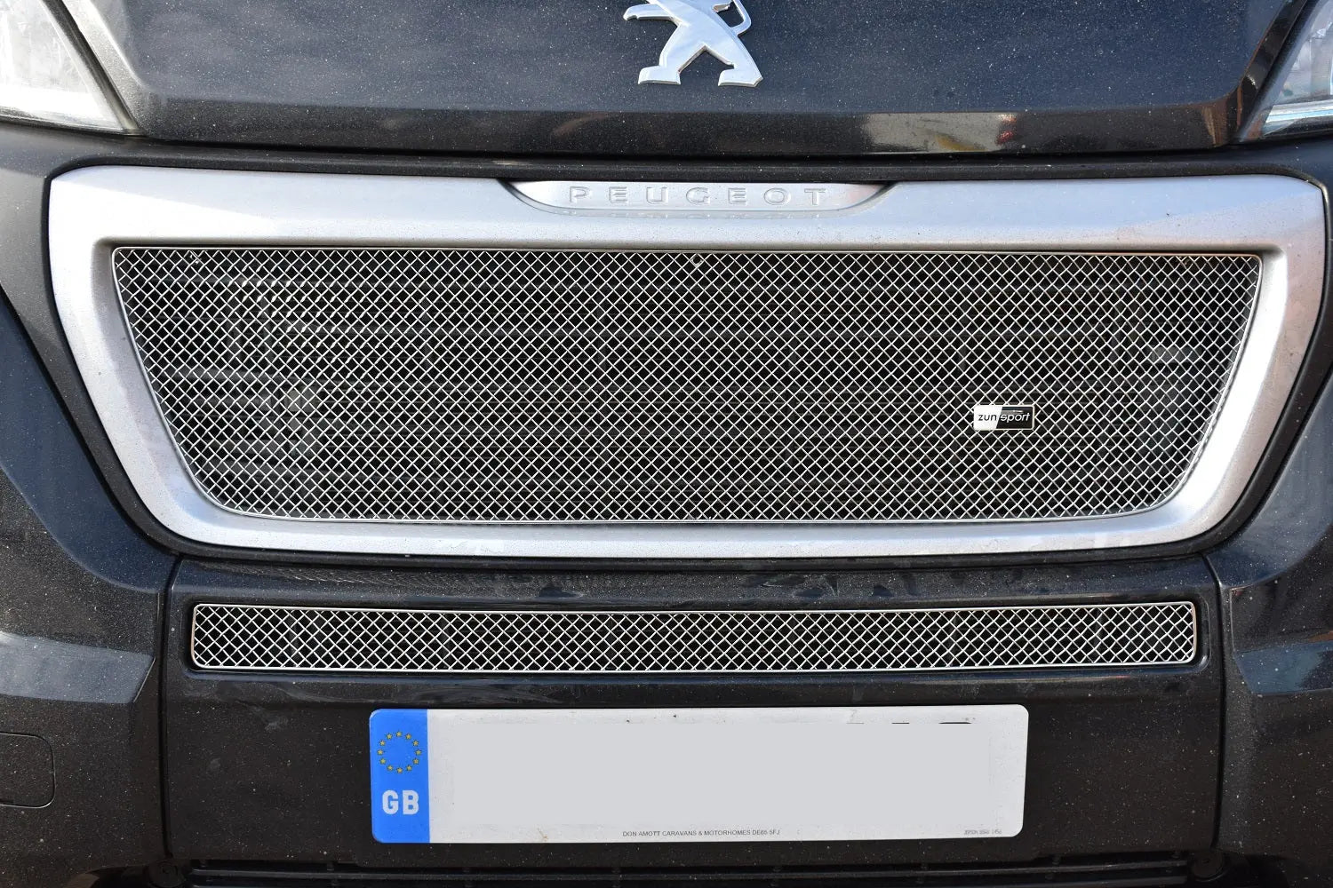 Peugeot Boxer 3rd Gen Facelift - Front Grille Set (2014 - ) - OMI